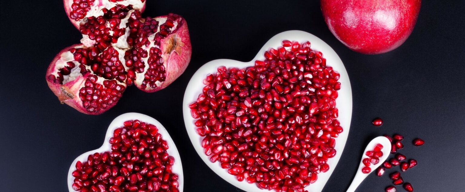 Why Do We Eat Pomegranates on Rosh Hashanah? | Judaica Webstore Blog